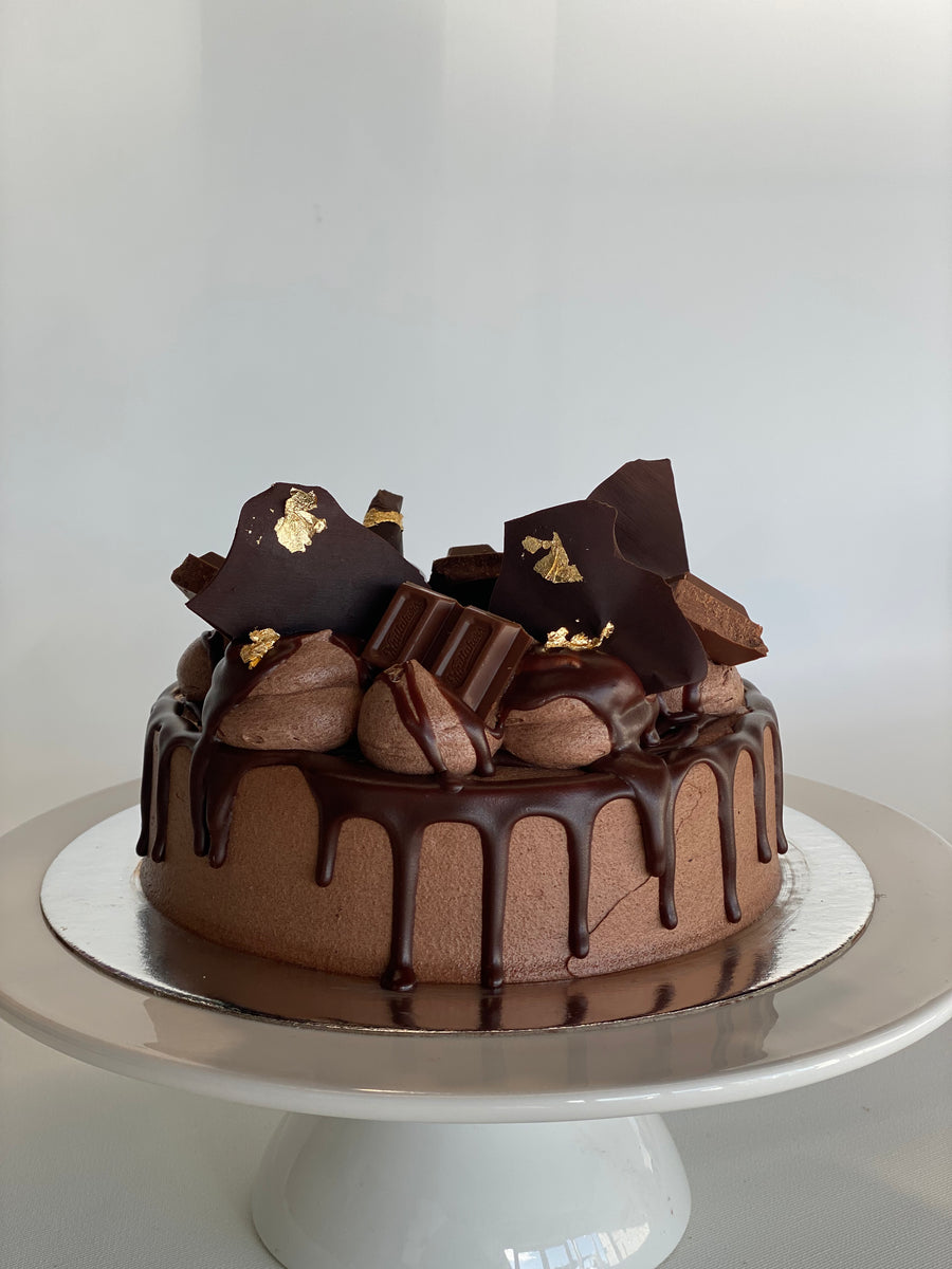 Chocolate Overload Cake – Fale De Keke